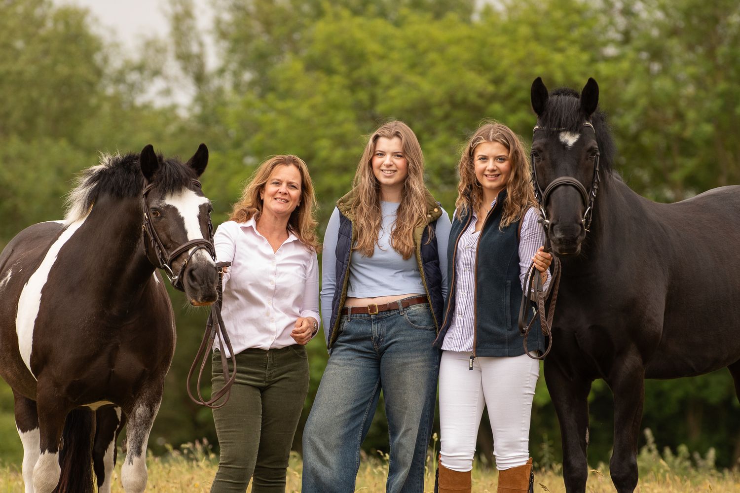 Jemima, Bess & Jed - Imogen Moon ABIPP - Equine & Dog Photographer In ...