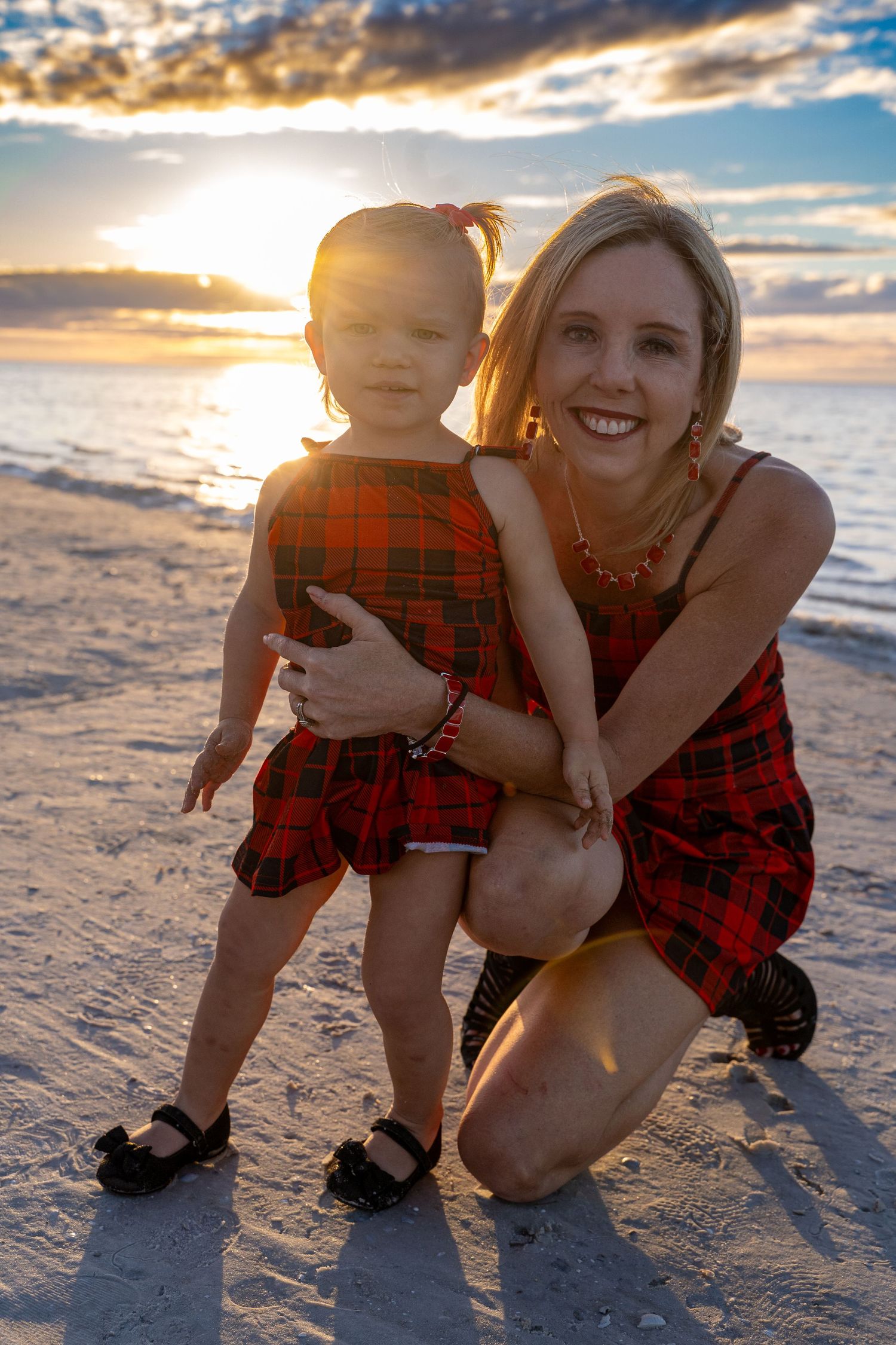 Mandy Davis - Tampa Photographer & Videographer | Max Global Media