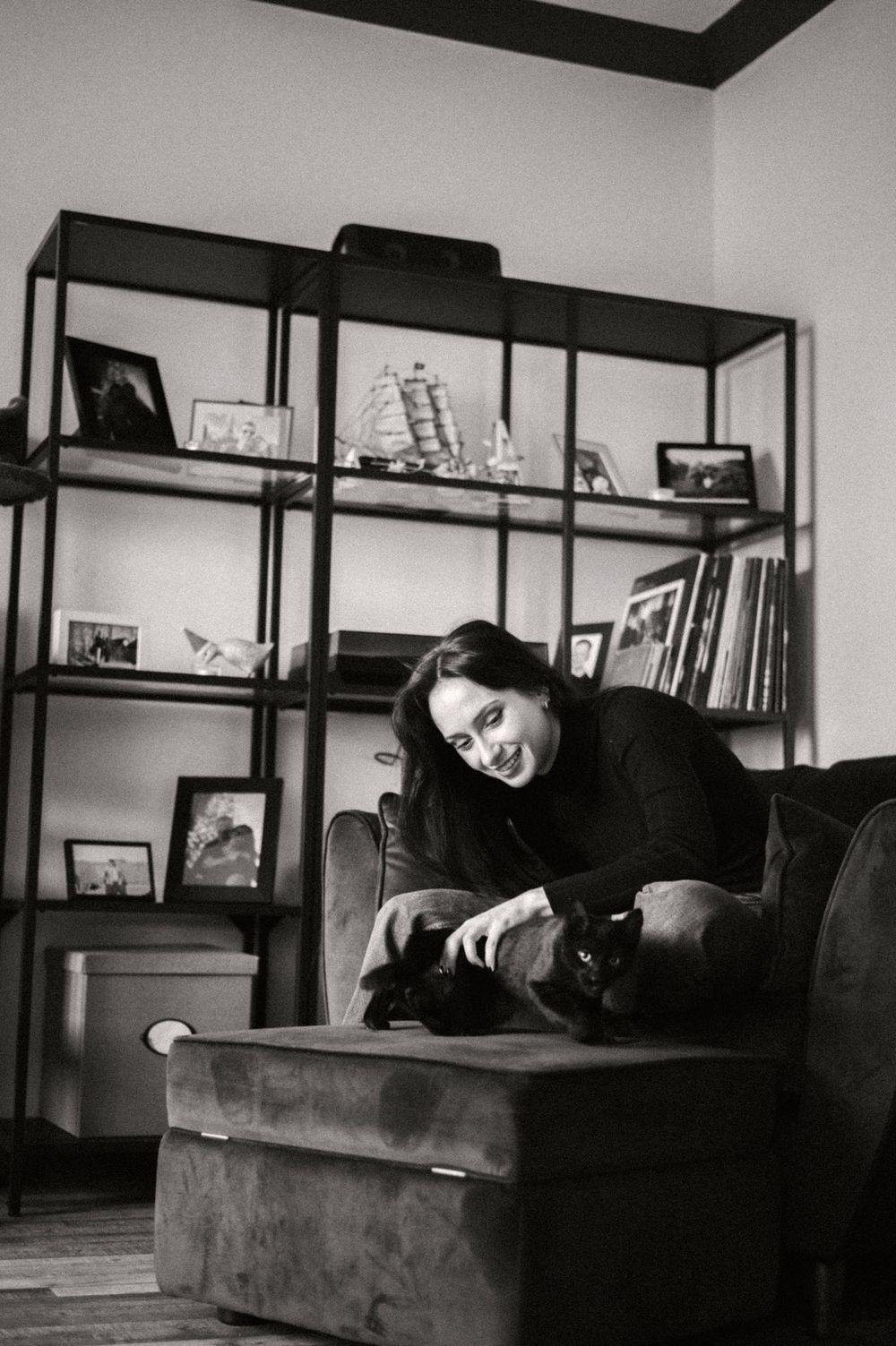 Femme Feline - Anete Lusina Photography