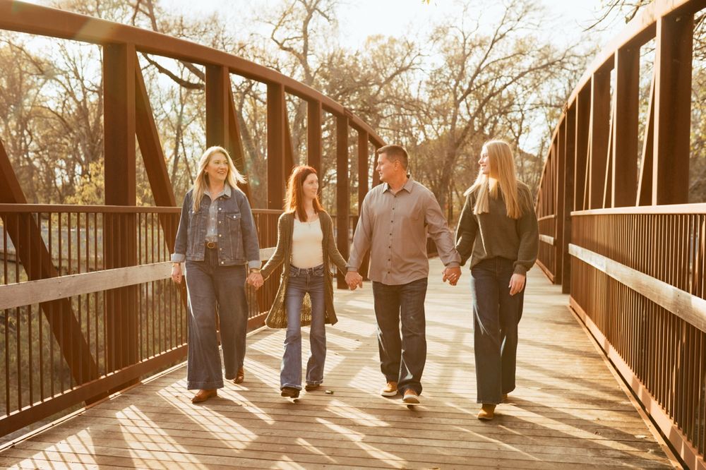 Fall Family Portraits at Allen Station Park - Mary Hickman Photography