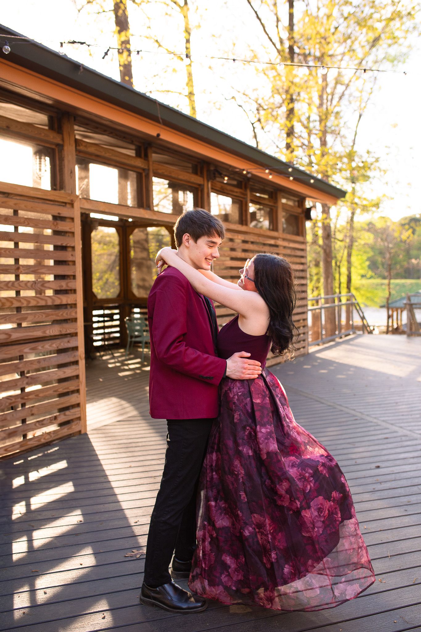 Bond Lake Prom Photos - Woodmansee Photo | Apex, NC Family Photographer