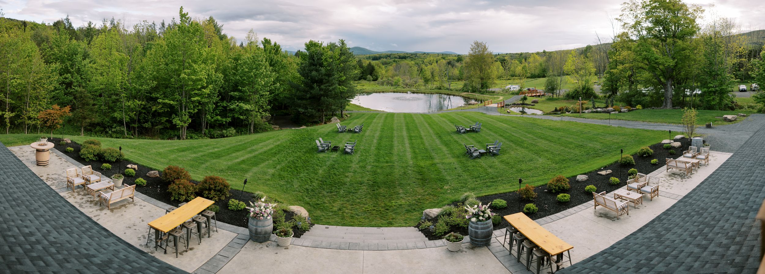 Emily & Jake's Spring Wedding at Windham Manor - Caitee Smith ...