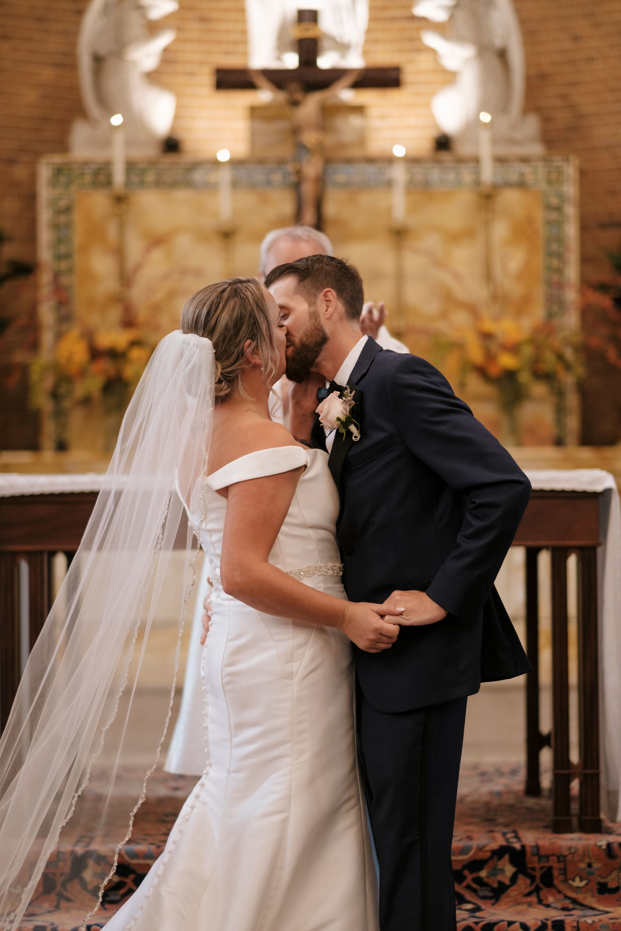 Wedding Photos: St. Mary's Catholic Church | Ashley and Ryan