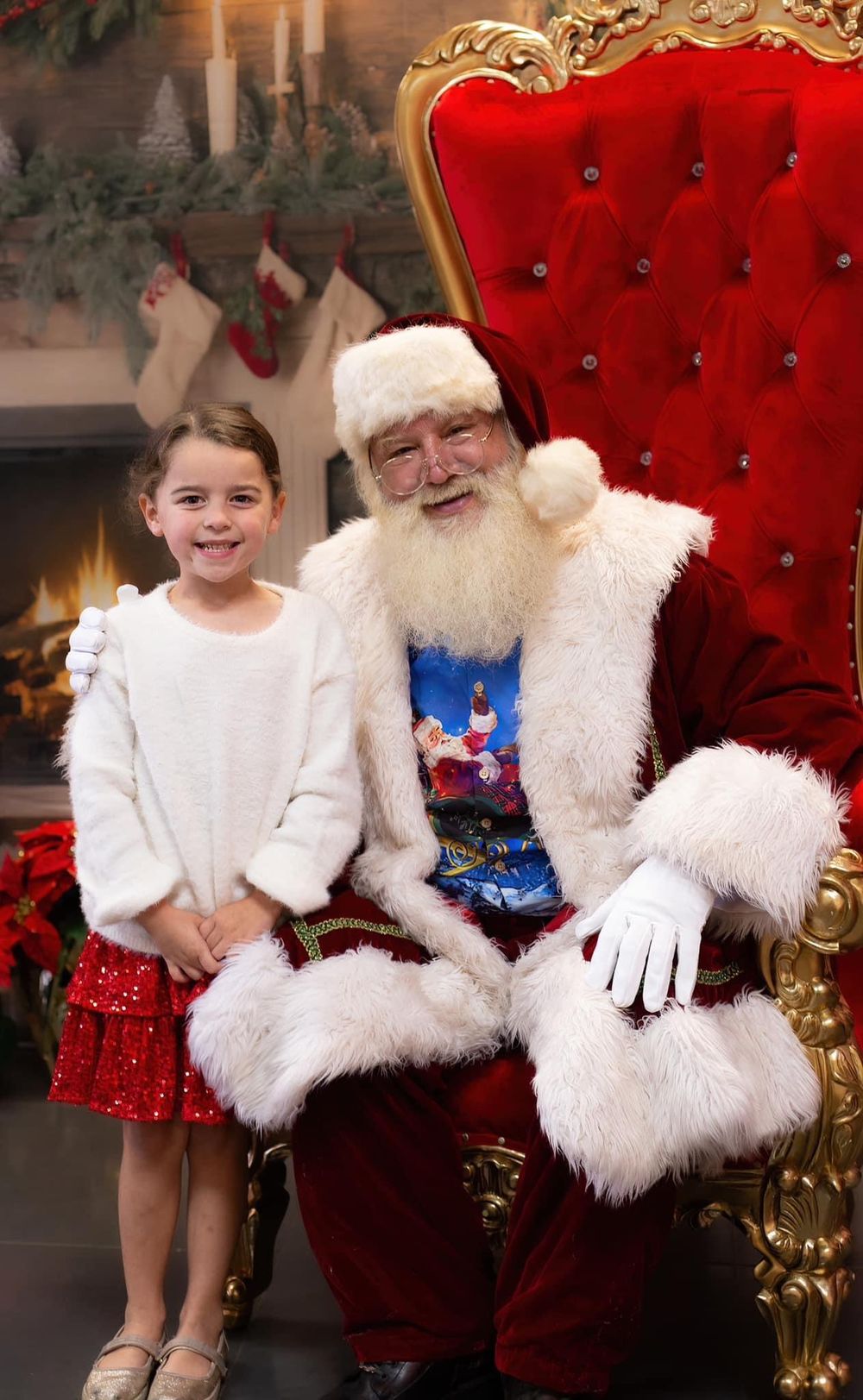 Cupcakes with Santa Sessions at Smallcakes Cupcakery and Creamery ...