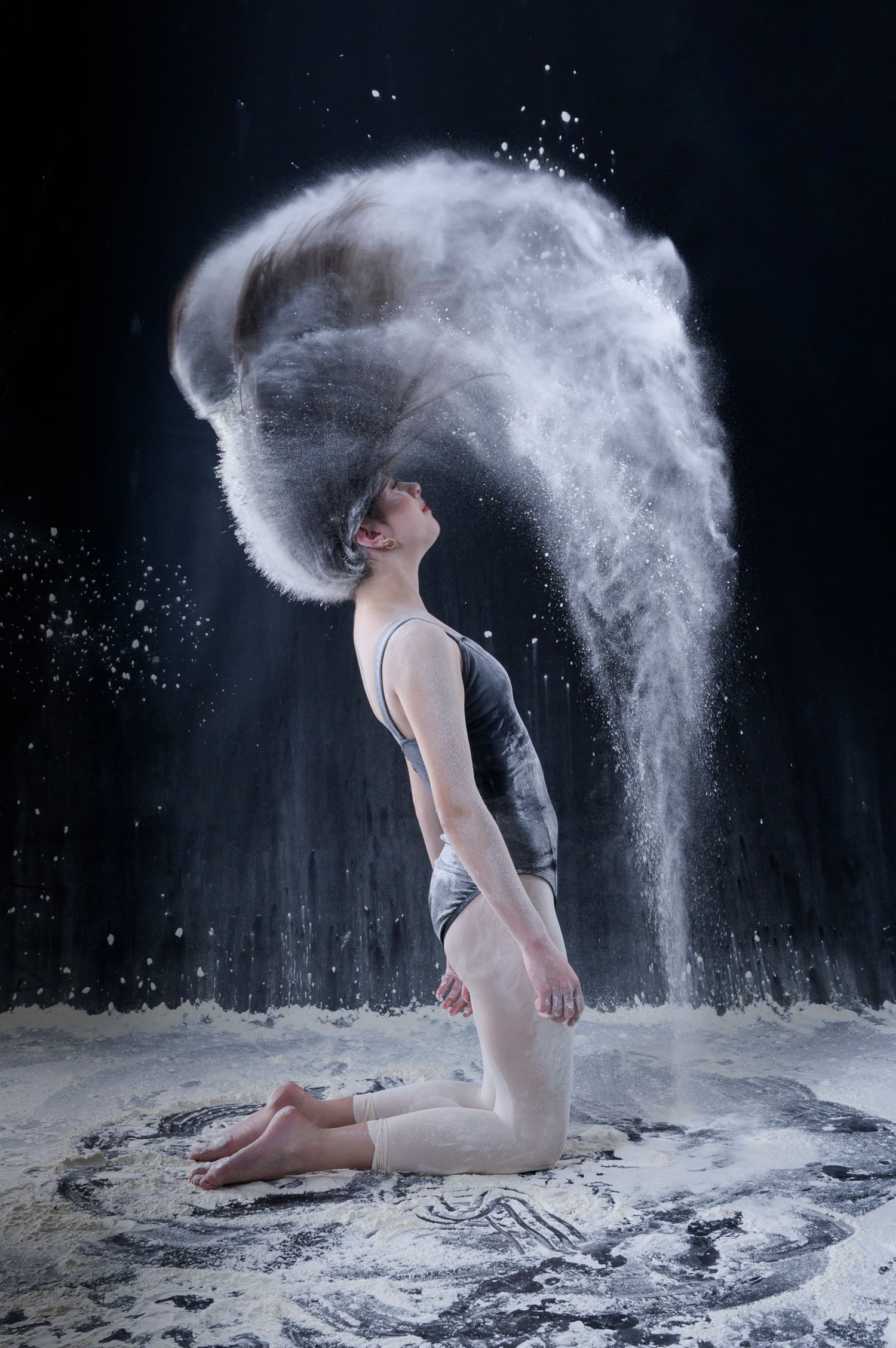 POWDER MOVEMENT EXCLUSIVE - Seen Studio