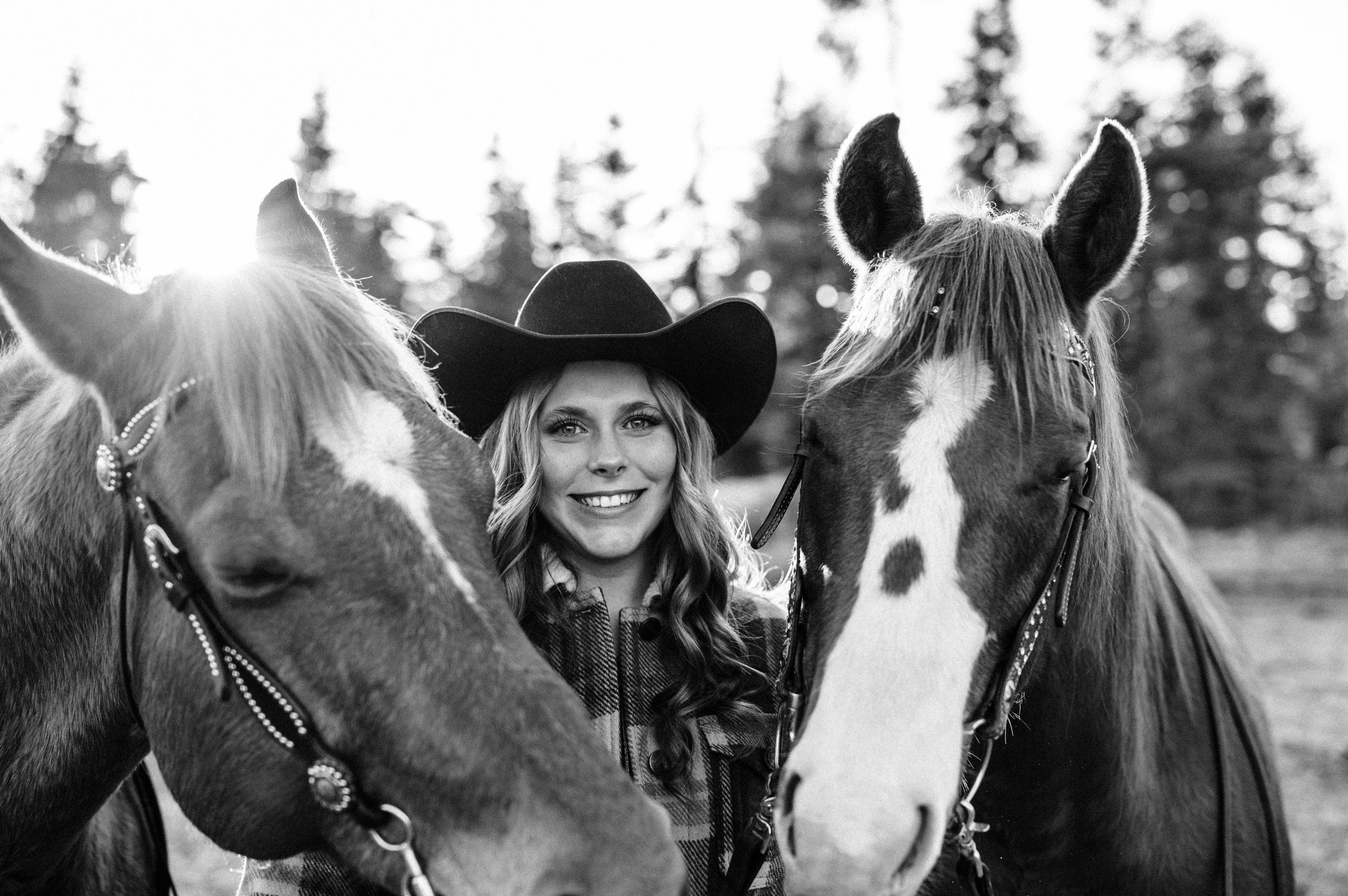 Bigfork Senior Session on Family Ranch - Jennifer Vernarsky Photography