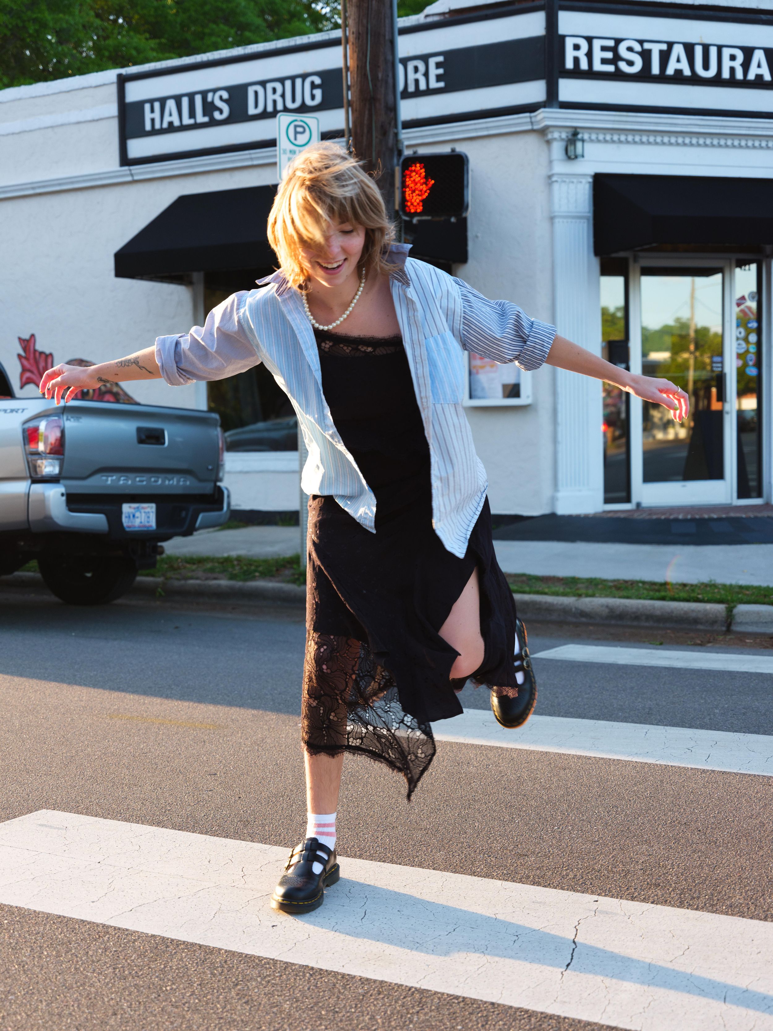 Portrait of Lilli Summers | Portrait Photographer in Wilmington