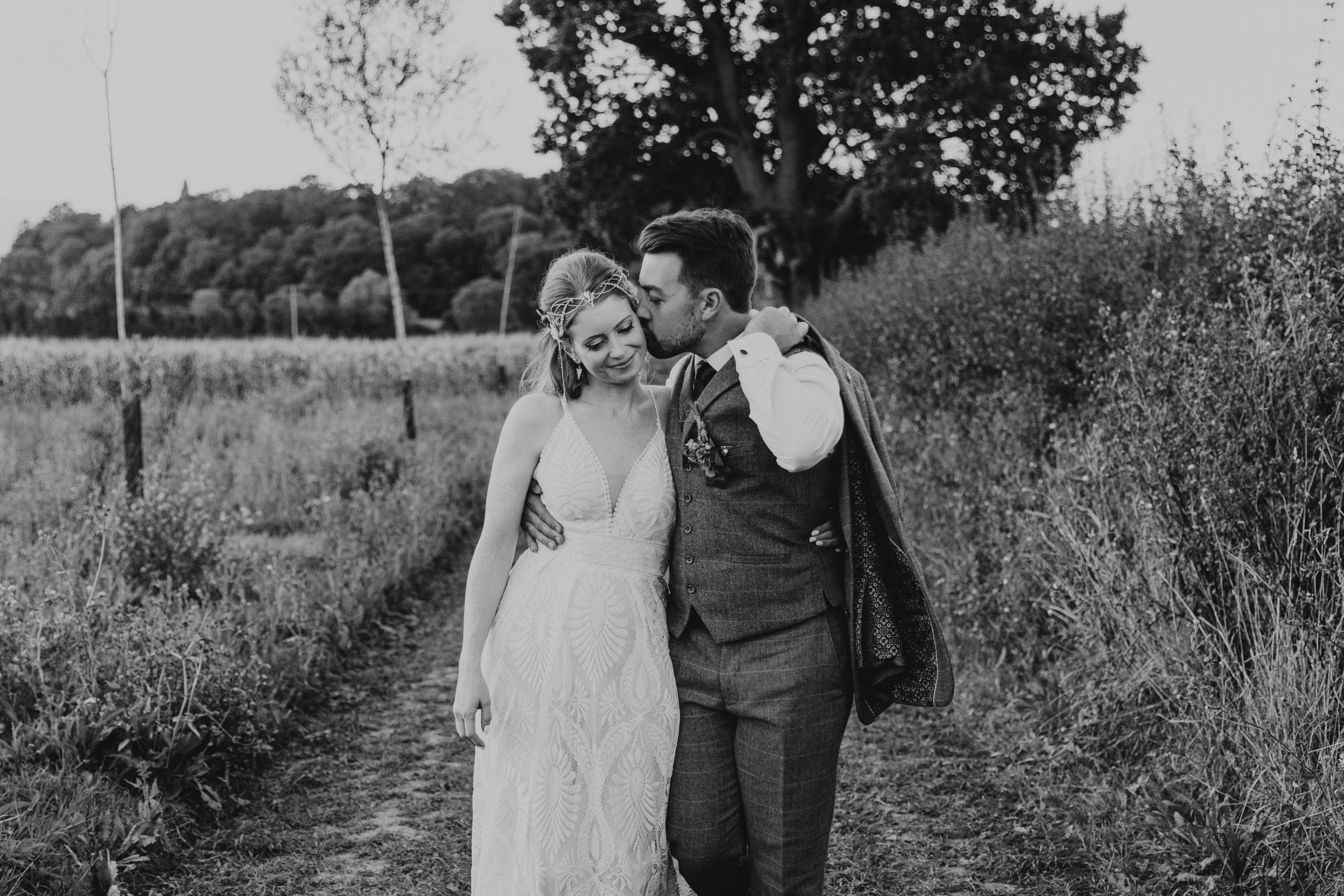 Over Barn Wedding in Gloucester: A Lord of the Rings-Inspired ...