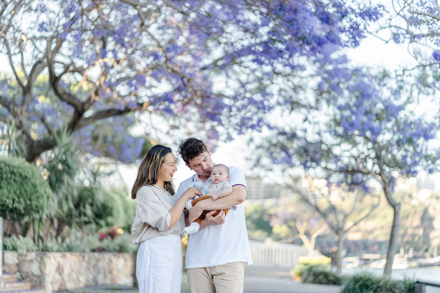 Family Photography in Kangaroo Point with Jacaranda Brisbane - Uni ...