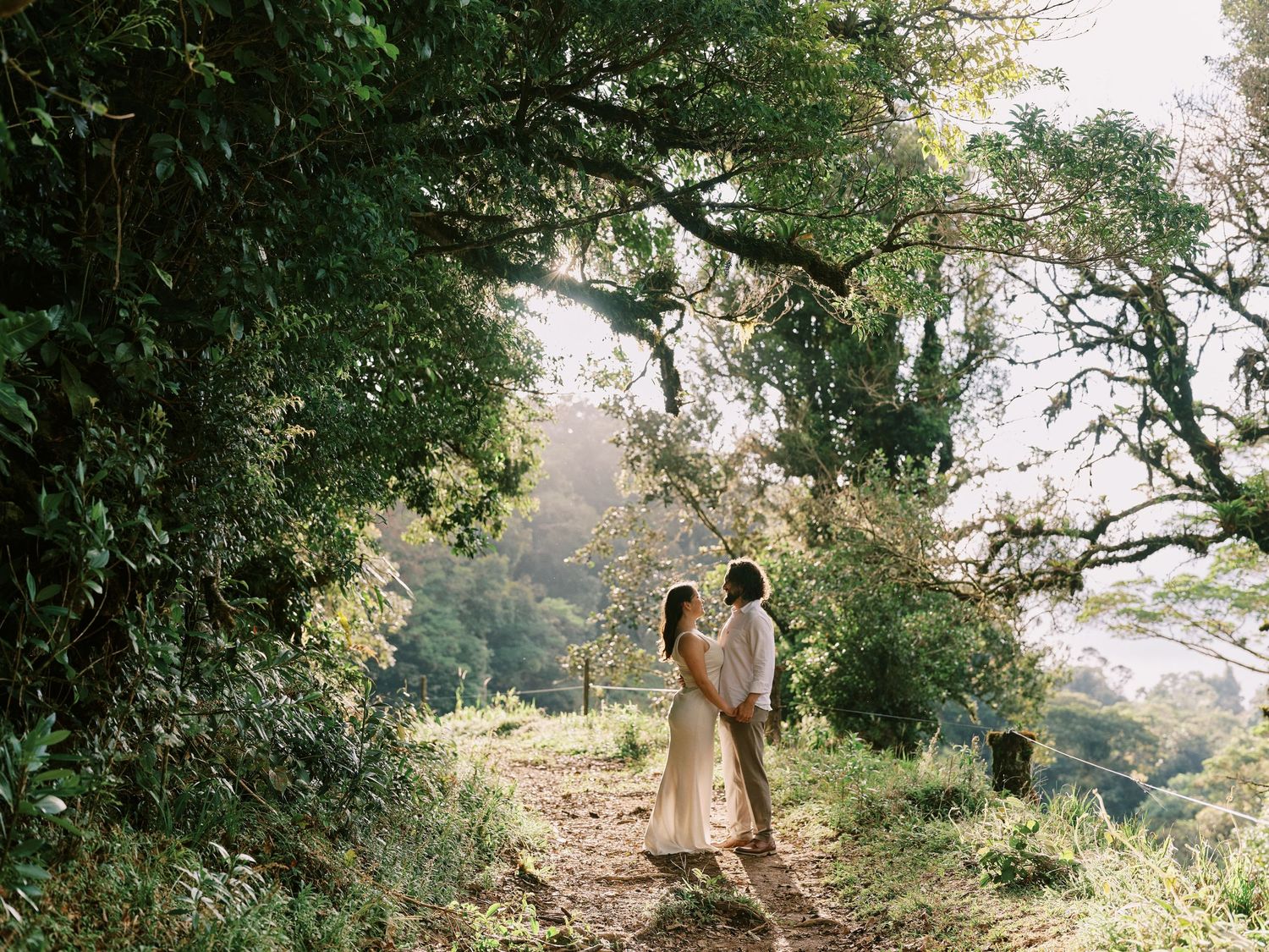 Costa Rica Couples Photographer | Harold Gamboa Photography - Costa ...
