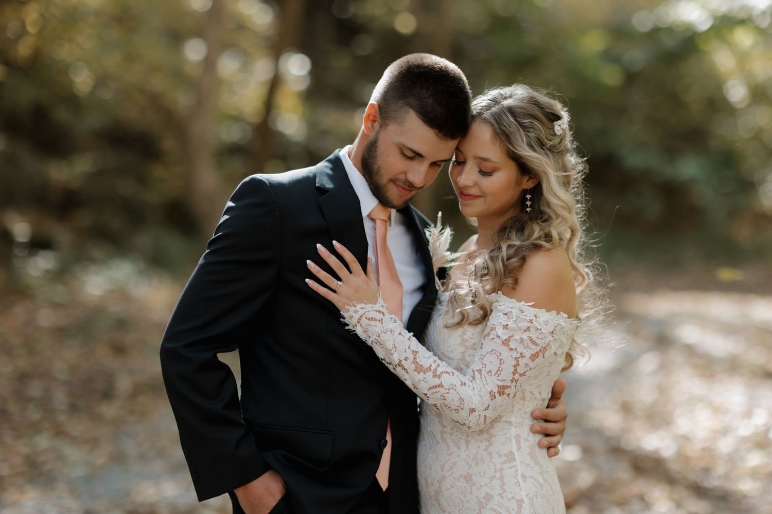 Weddings & Elopements - Laura Metzger Photography