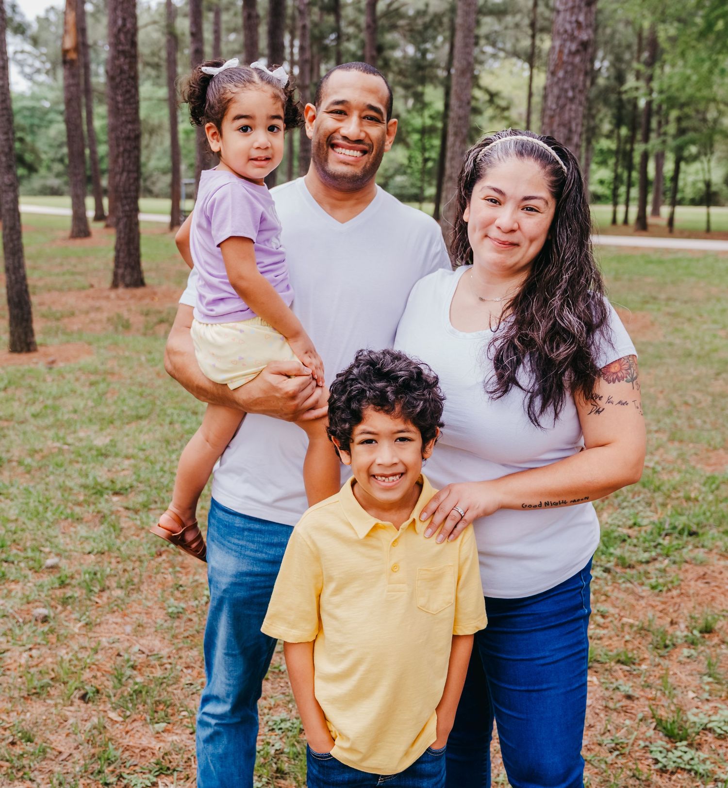 Family - Savvy Ray Photography