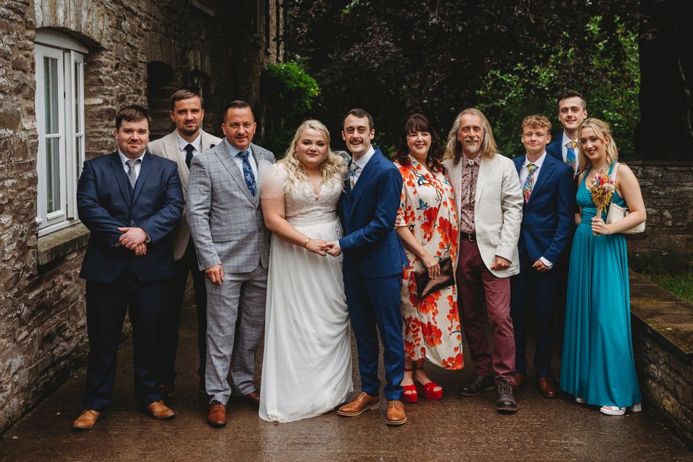 Top tips for stress-free group shots - Claire Roige Photography