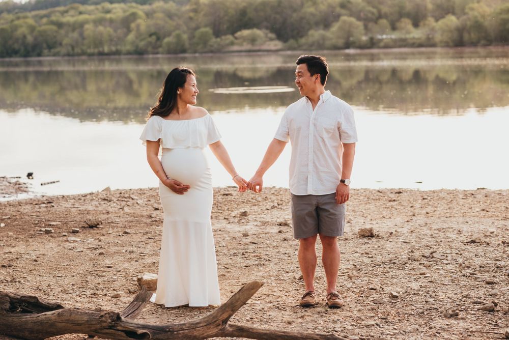 Stacy + Michael's Maternity Session - Sarah Escher Photography