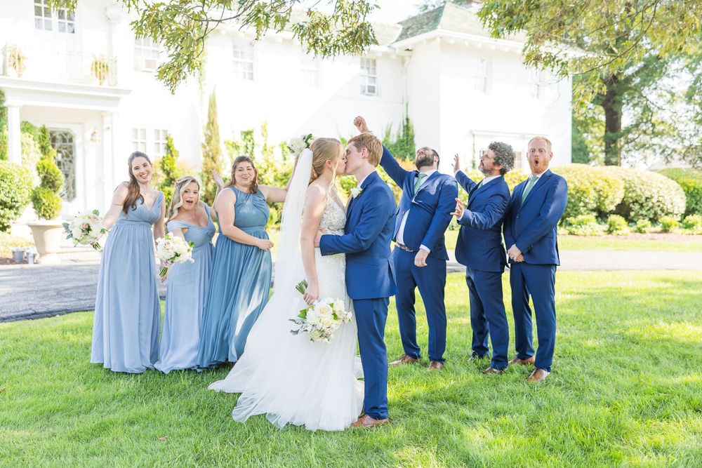 Charming Summertime Thomasville Wedding at The T. Austin Finch House ...