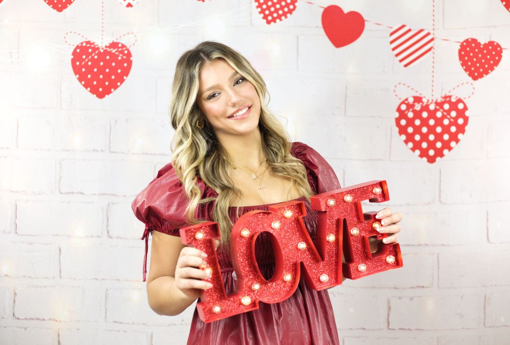 2024 Valentines Day Mini Session's - Mjoy photos