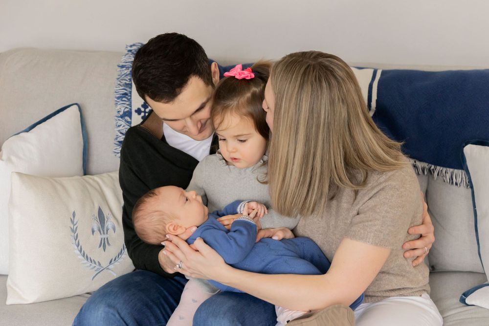 How to Create Memorable and Meaningful In-Home Family Photos - Becks ...