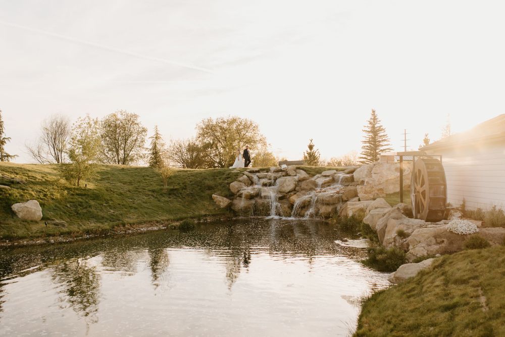 Mint Barrel Barn, Nampa IDaho Wedding - Idaho Falls Photographer