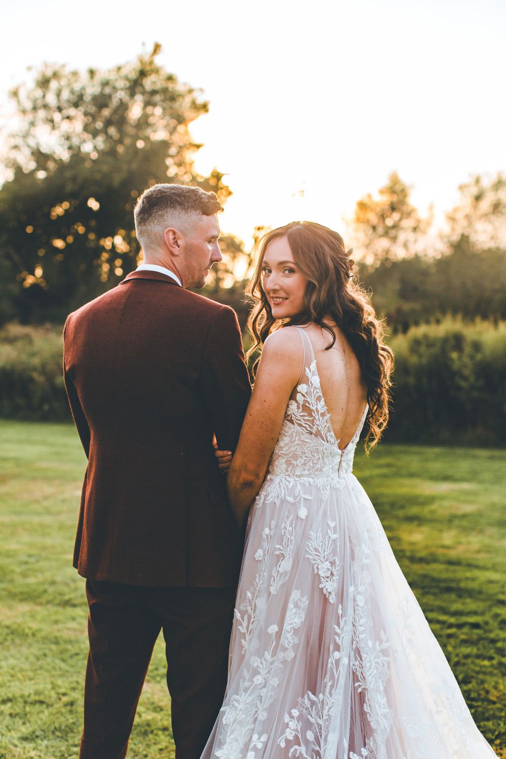 Zoe and Daniel - Villiers Barn - Shianne Mercer Photography