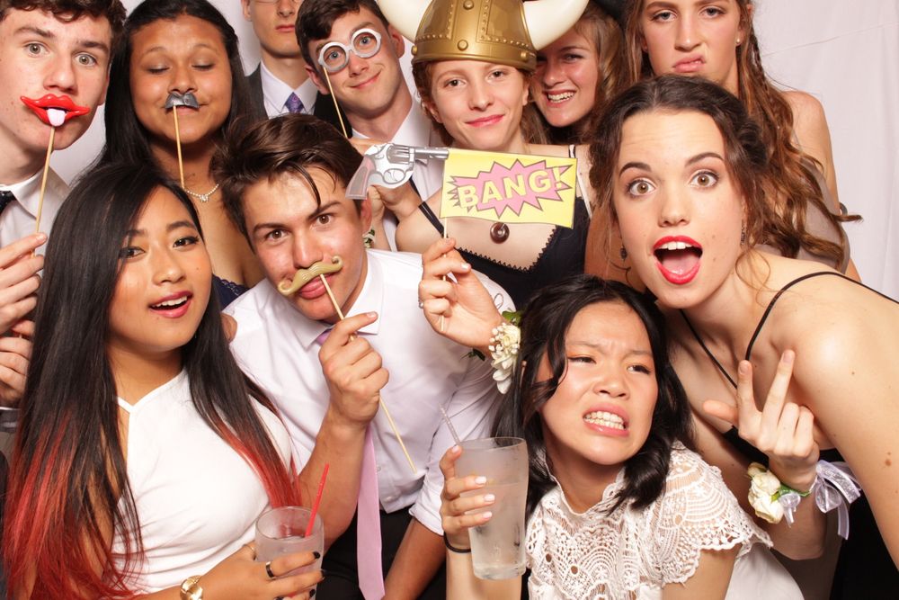 Armidale Photo Booth Hire- Year 10 Formal - Tamworth Photo Booth Hire ...
