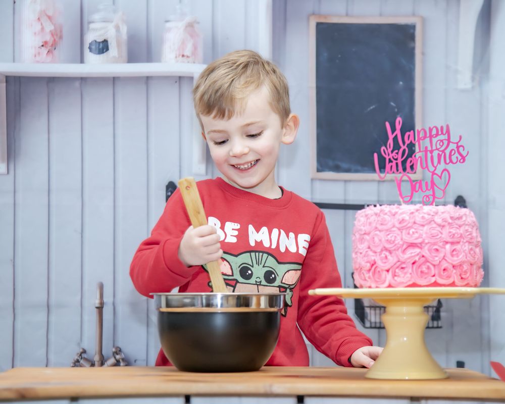 Creating A Temporary Studio For A Photoshoot - Seasons Change Photography