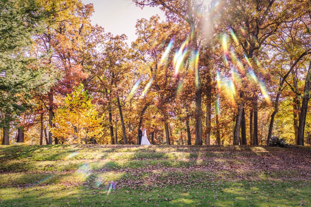 Courtney & Jeff | Fetzer Center - Riegle Photography Co
