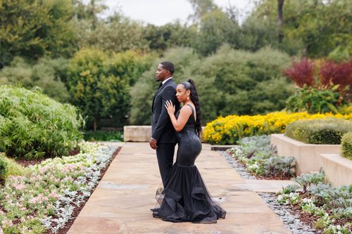 Laurin & Dimitri's Dallas Arboretum Engagement Photos | Elegant Outdoor ...