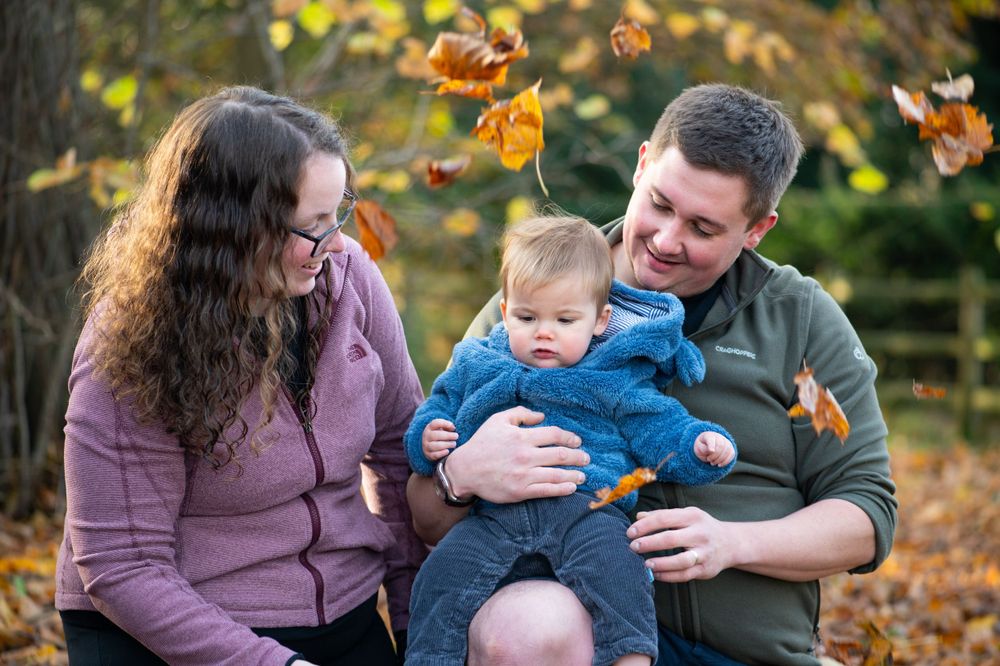 Autumn is the perfect season for family photos! - Sarah Frame Photography