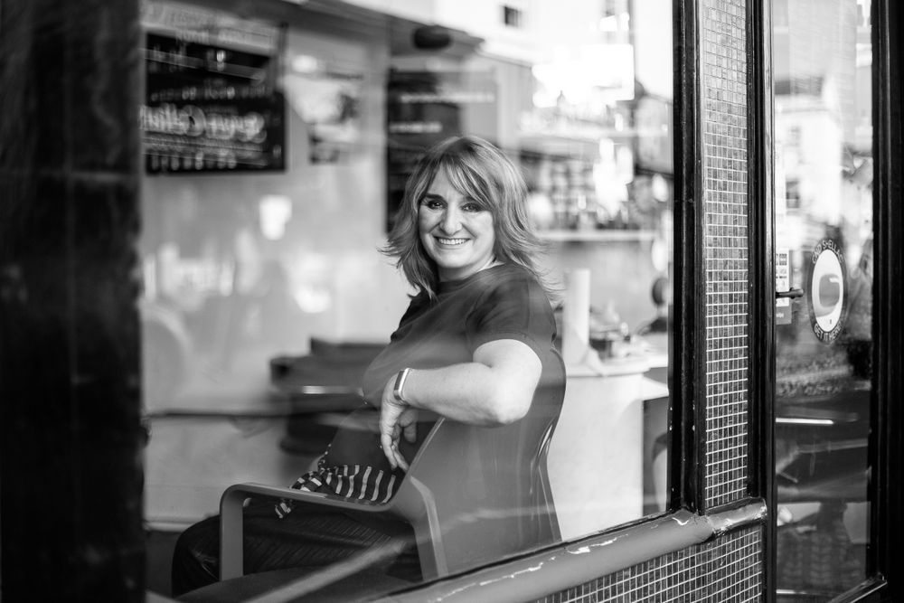 PHOTOGRAPHY REVIEW BY AUTHOR SARAH RAYNER - John Knight Photography ...