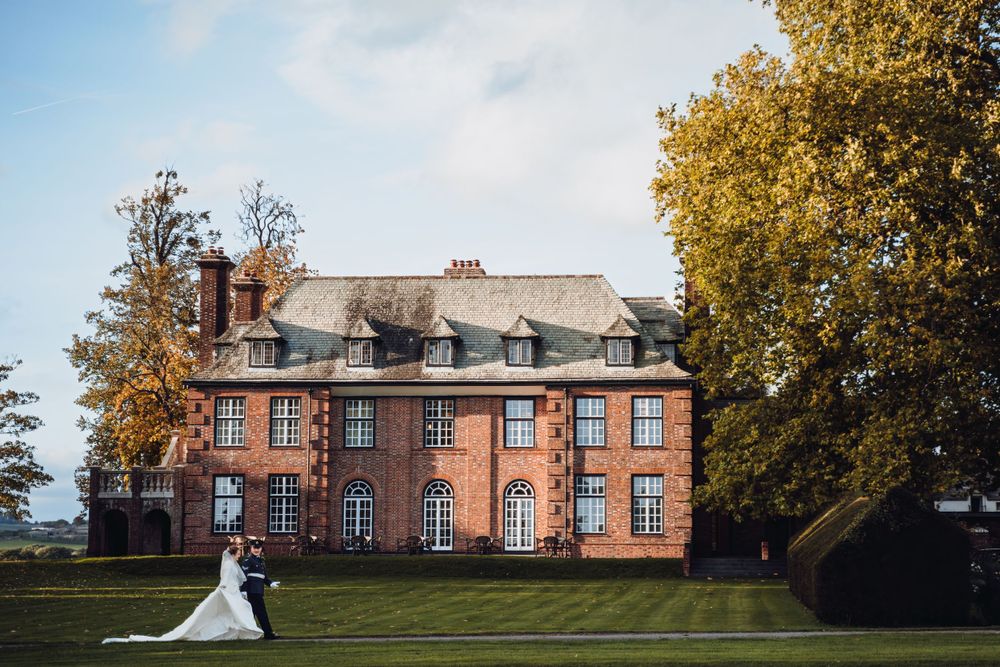 Sant Ffraed Wedding Photography - Katie Alexandra Photography