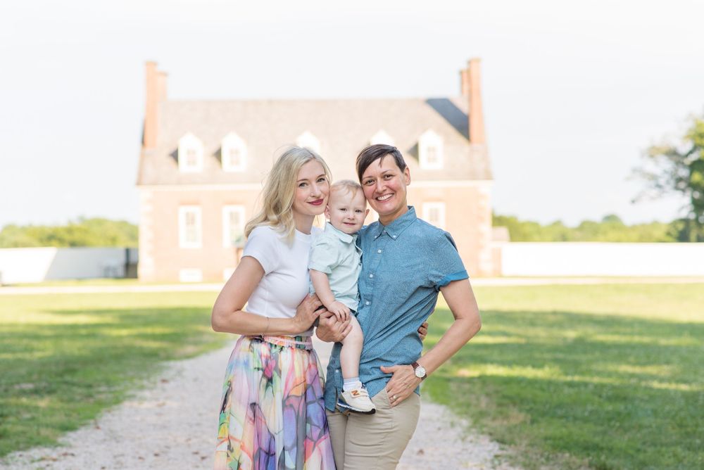 Laura & Christa & Elias at Gunston Hall - Sarah Thayer Photography