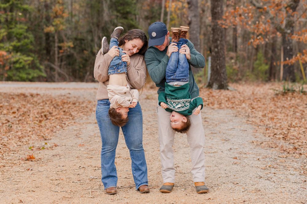Amber & Family - Fall 2023 - Selina Goff Photography - Lexington, South ...