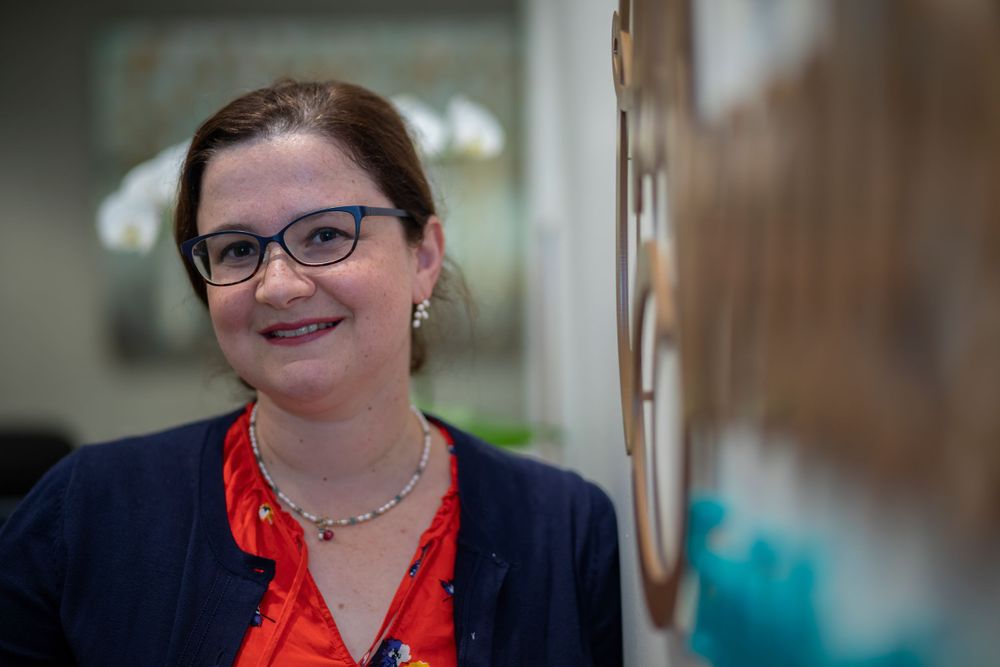 Tips for taking a great DIY professional headshot. - Jackie Phairow ...