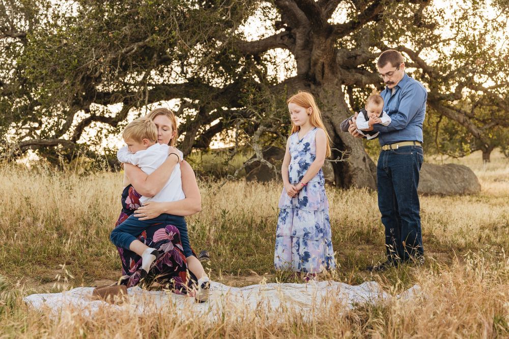 Surviving a Family Photoshoot | Santa Barbara Family Photographer ...
