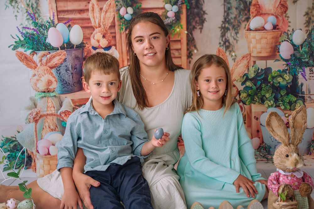 Easter Mini's 2024 - Cathy B Photography