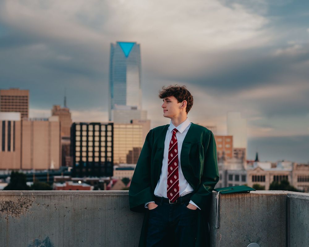 Senior 2026 Rep Program IS HERE!!!!! - Brittany Dennis Photography