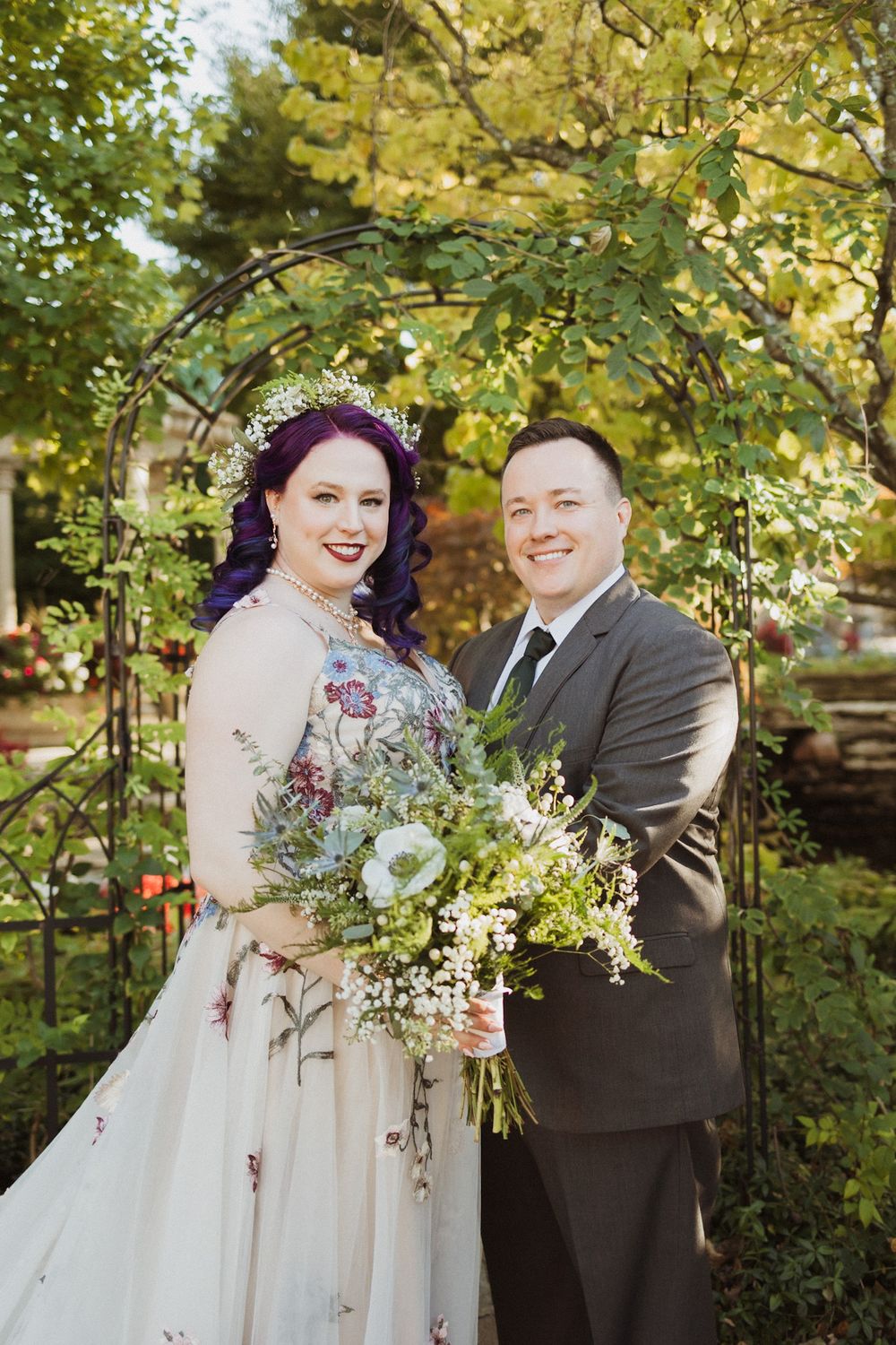 A Vibrant Fall Wedding with Cool Colors at The Manor House in Mason, OH ...