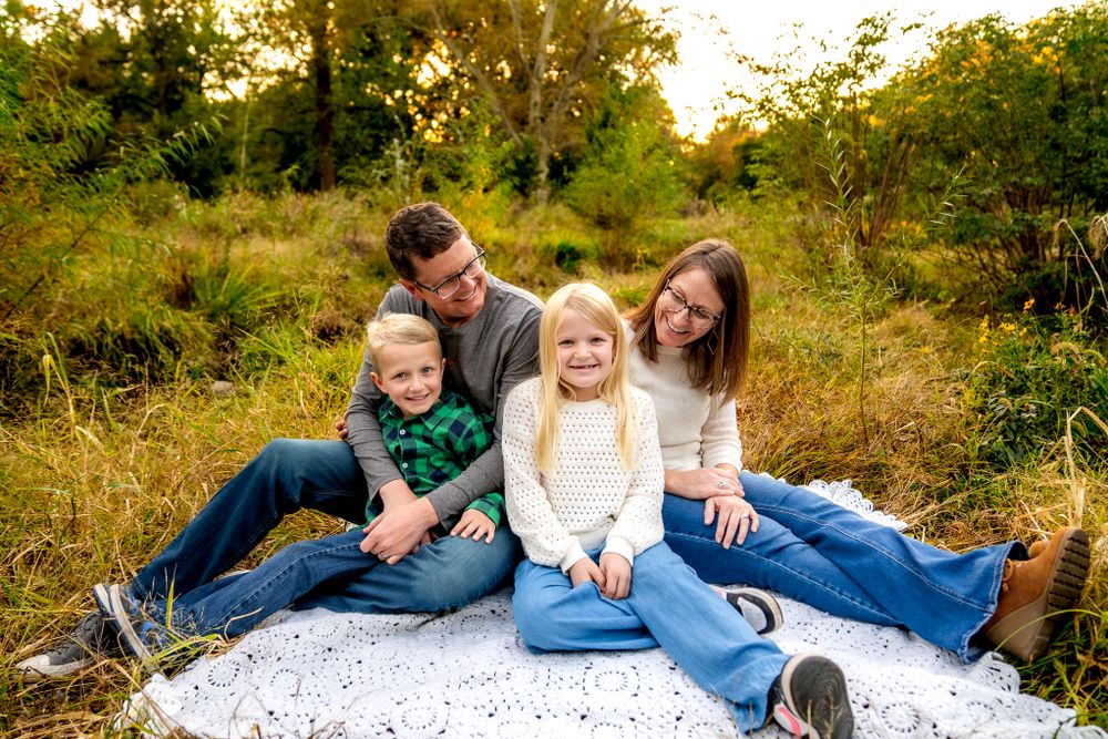 The Simpson Family | Tower Grove Park - Gretchen Day Photography