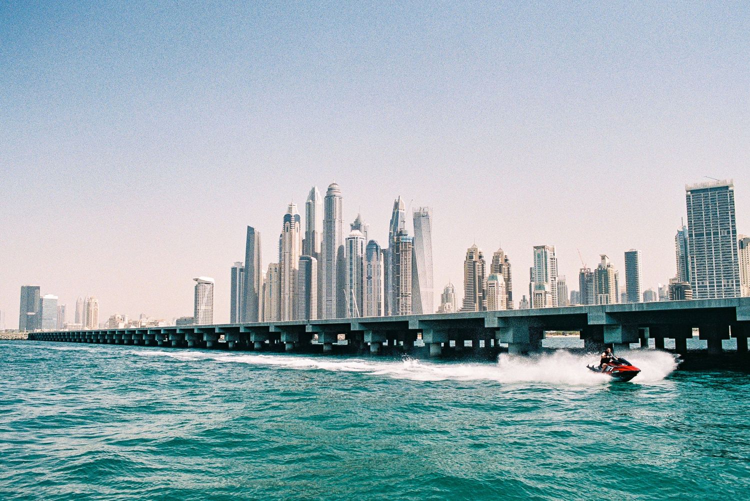 8 Essential Things to Know Before Traveling to Dubai - Thom Travels