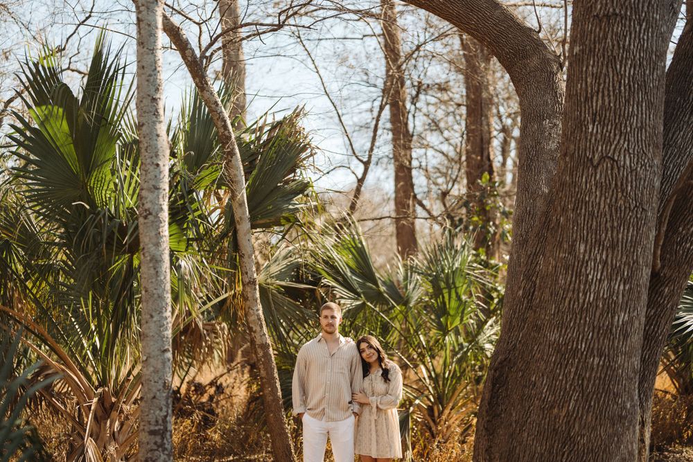 Alyssa & Zach // Laguna Gloria Engagements - Yoder & Co.
