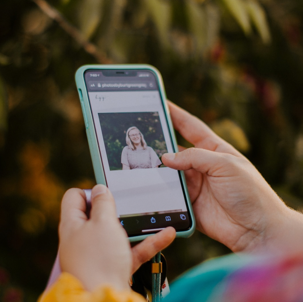 G I V E A W A Y 2021. - Photos By Burt Green Gregory