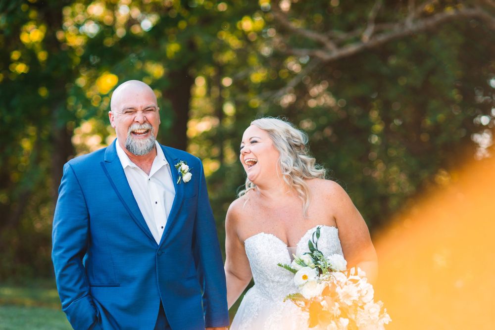 Mr. and Mrs. Beall - Kari Elizabeth Photography