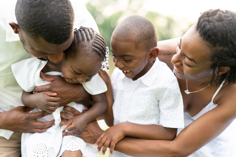 Family Session by the Riverwalk- The Battle Family - Angela Jones ...
