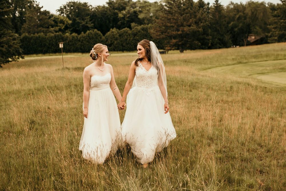 Kayla + Halle Wedding - Devyn Lempke Photography