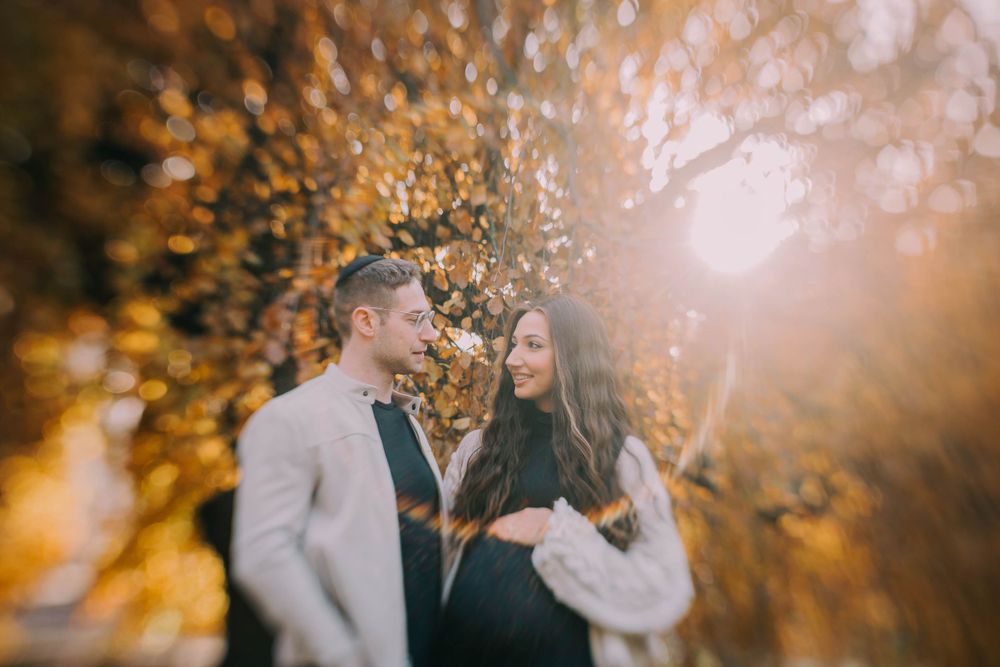 D Maternity Shoot - Chaya Engel Photography