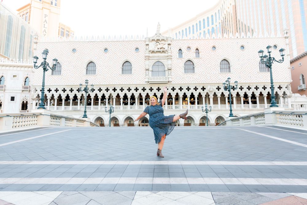 Kayla Logan Body Positive Session on Las Vegas Blvd. - Alexa Chaize ...