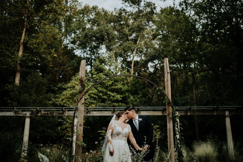 Chelsea & Daniel // Cator Woolford Gardens // Atlanta, GA - Twin Hearts ...