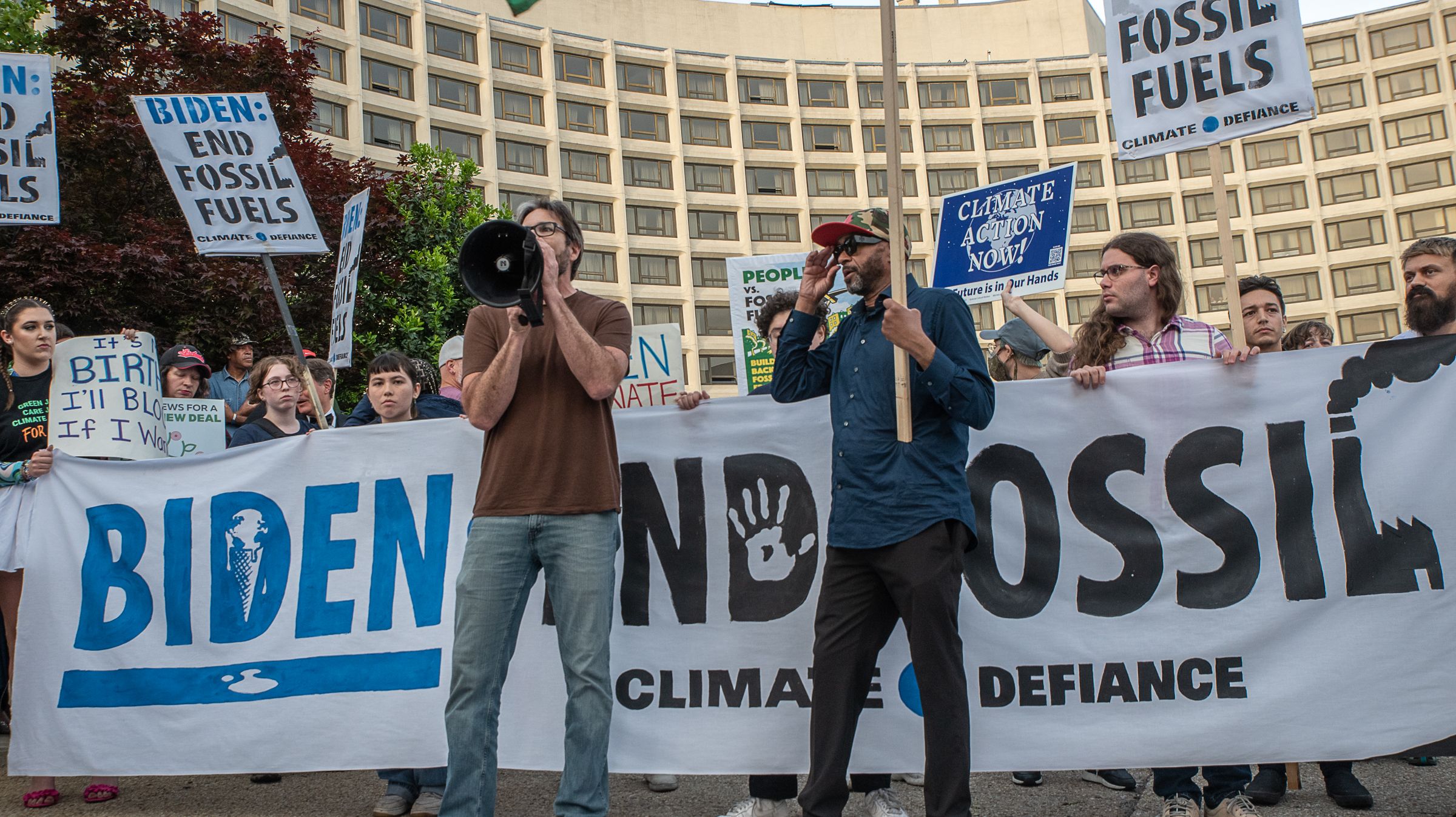 Climate Change Activists Protest Against Peabody Peaker Plant - Lita Xú ...