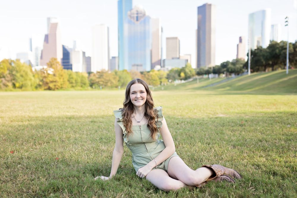 Cara Senior Portraits - Chrissy Burdsall Visual Artist