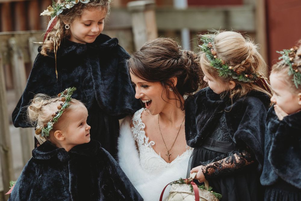 Flower Girls - Renee Mellott Photography